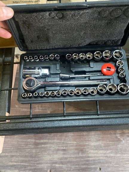 Stalwart 40pc Socket Set North American Auction Llc