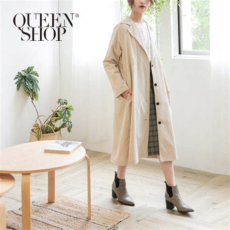 Queenshop 綁帶設計長版風衣外套 現預 02040619 Goodfind找推薦、比價格