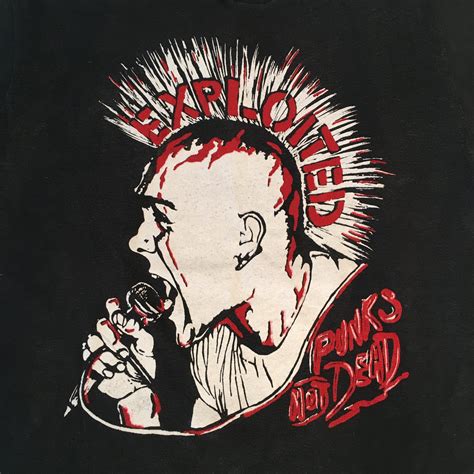 Vintage The Exploited "Punks Not Dead" T-Shirt - jointcustodydc