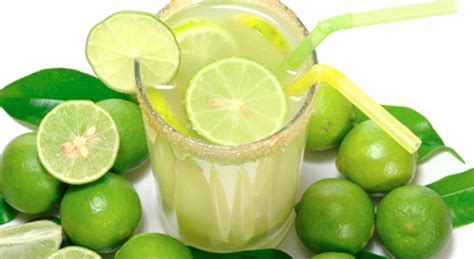 Conoce los beneficios de tomar agua con limón en ayudas VIDEO EXTRA El Diario de Todos