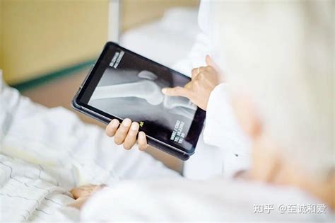 人体骨量在35岁后开始下降，“存骨量”就像“存钱”，年龄越大越能看见成效！ 知乎