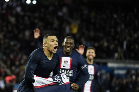 ميسي يقود تشكيل باريس سان جيرمان اليوم أمام أنجيه في الدوري الفرنسي