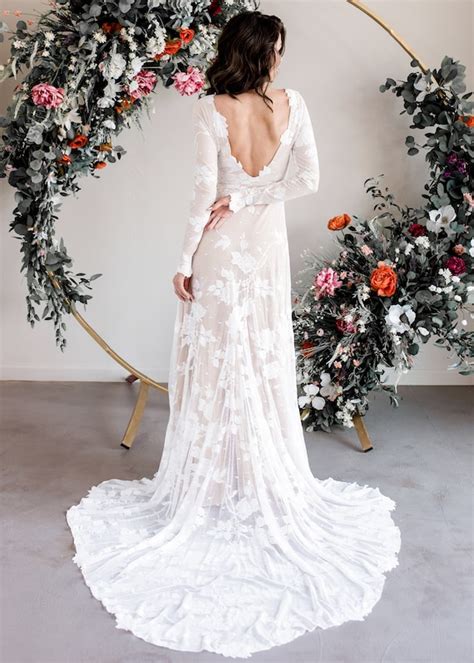 Long Sleeve Lace Wedding Dress Open Back