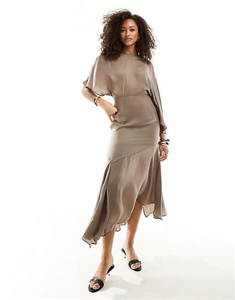 Asos Design Midikleid Aus Satin In Mokkabraun Mit Flatterärmeln Und