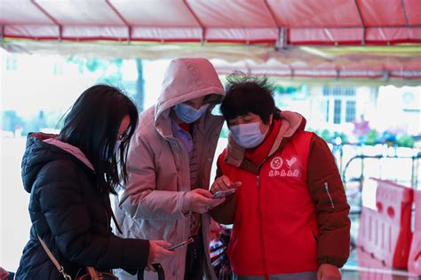 龙精虎猛龙江开工季丨党群齐心同坚守 共为复工复学筑牢防疫墙采样服务检测