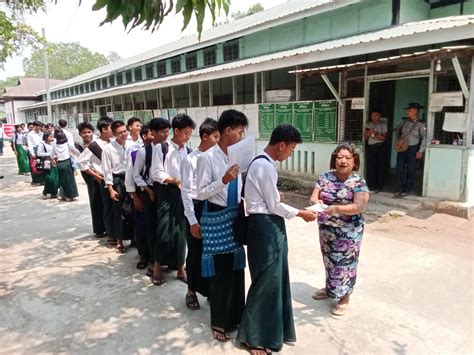ဖြူးမြို့နယ်၌ ၇၉ နှစ်မြောက် တပ်မတော်နေ့အထိမ်းအမှတ် သတင်းစကားလက်ကမ