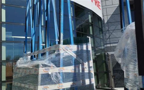 Edificio Mapfre Glass Stock