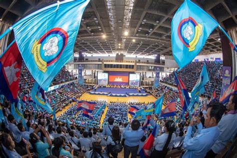 លោក ហ៊ុន ម៉ានី អំពាវនាវដល់យុវជនឱ្យត្រៀមខ្លួនធ្វើជាខែលការពារជាតិ