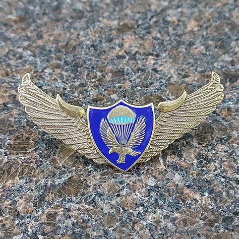 Знак нагрудный Спецназ крылья ВДВ орел - купить с доставкой по выгодным ...
