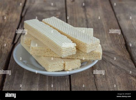Side View Stack Of Waffles Hi Res Stock Photography And Images Alamy