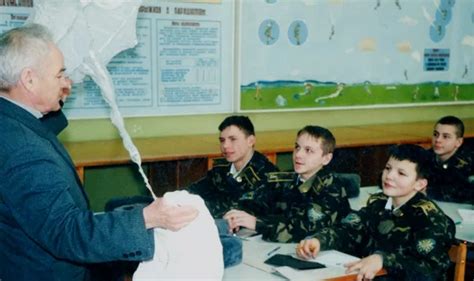 Чернігівець здійснив понад пять тисяч стрибків з парашутом