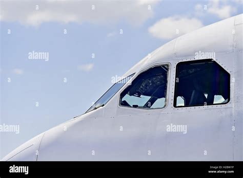 Mech Cockpit Outside