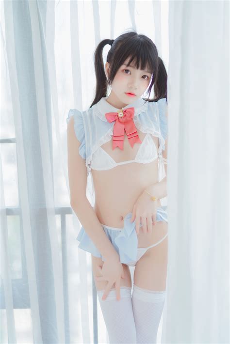 BaoBua 桜桃喵 爱丽丝的兔子 COSPLAY美女 写真集 44P Page 1 2