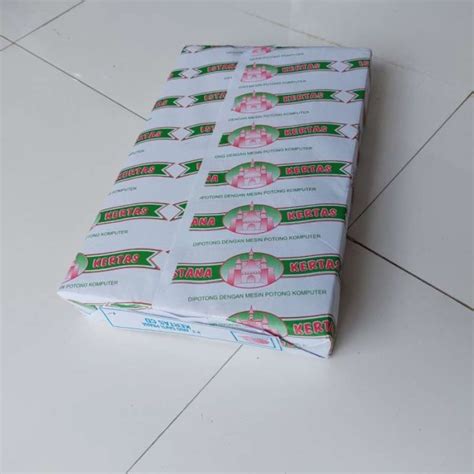 Jual Kertas Buram Folio 21x33cm F4 Isi 500 Lembar 1 Rim Tiara Di Seller