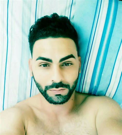 Hola Busco Conocer Una Linda Chica Amigocitas