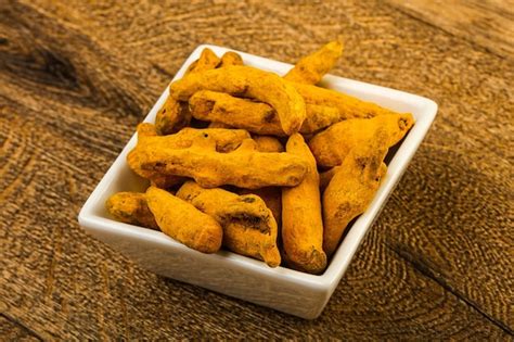 Premium Photo Tumeric Roots