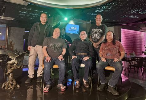 Chit San Maung Chit San Maung Added A New Photo