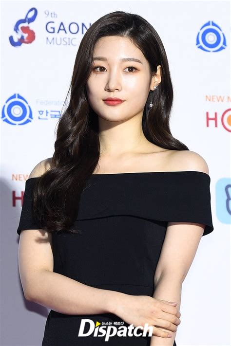 Jung Chae Yeon Picture 정채연 Hancinema