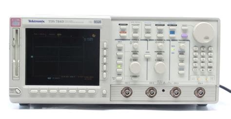 Junk Not Working Tektronix Tds784d Digital Phosphor Oscilloscope 4ch 4gs S 1ghz Ebay