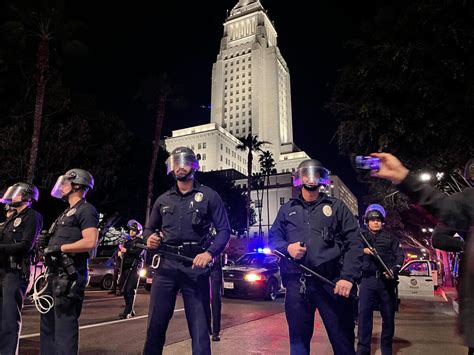 Lapd Chief Too Many Officers Fired In 2022 Fatal Shooting Los