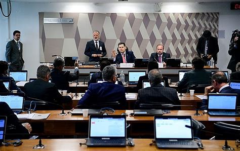 Ccj Do Senado Aprova Texto Da Pec Da Transição Com Mudança Política