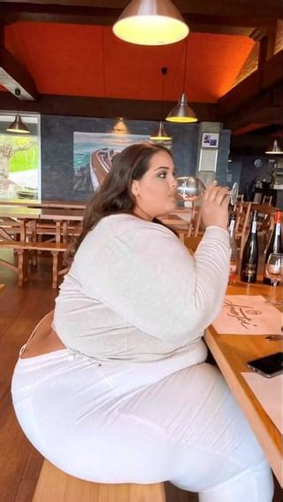 Imagine Seeing Boberry On Your Bed Like This Rboberrybbw