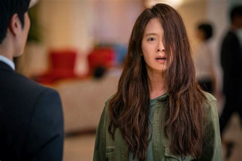 Foto Sinopsis Lovely Horribly Song Ji Hyo Dan Park Si Hoo Bertukar Nasib