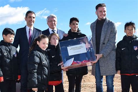 La Academia Del Atlético De Madrid Pone Su Primera Piedra En Alcalá De