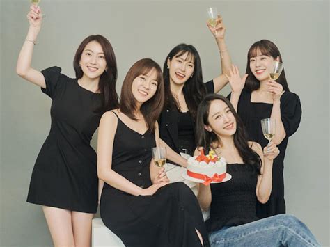 Girl Group KARA Rayakan Debut Ke Tahun Mendiang Goo Hara Ikut Serta