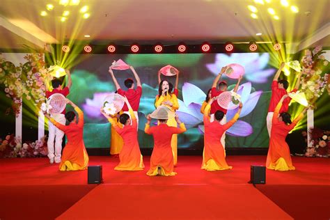 Hội đồng Họ Phùng Phía Nam Kỷ Niệm 4 Năm Thành Lập Văn Chương Phương Nam