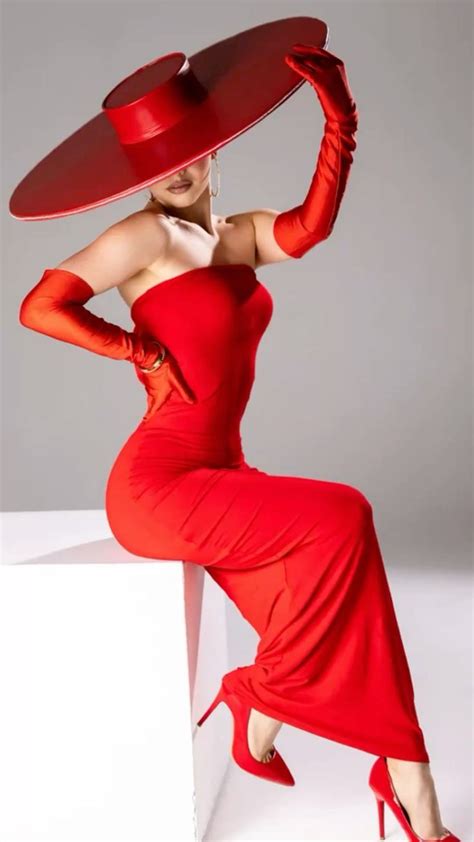 Glamour Style In Red Red Fashion Fashion Photoshoot Photoshoot Outfits