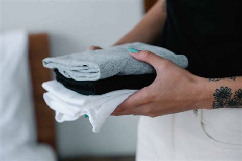 Easy Steps To Organize Your Clothes The Best Guide You Can Have