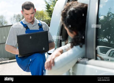 Closeup african american male engineer hi-res stock photography and ...