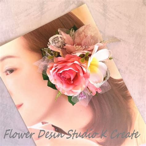 クリスマスに♡ピンクの薔薇とプルメリアの髪飾り ヘアクリップ ポインセチア ピンク フラダンス 発表会 クリスマス ダンス Iichi