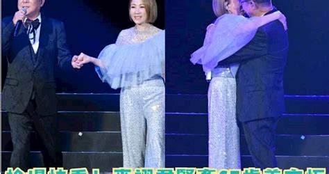 檢場快看！李翊君緊牽65歲姜育恆 認愛憂鬱王子 Peekme