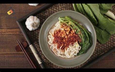 油泼面｜鲜香酸辣的陕西面食 哔哩哔哩