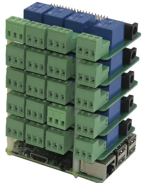Connect Up To 32 Relays To Raspberry Pi With A Stackable 4 Relay Board