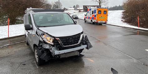 Baar Zg 5 Jähriges Kind Bei Unfall Erheblich Verletzt