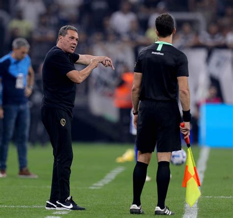 Vanderlei Luxemburgo é Demitido Do Corinthians Boca No Trombone