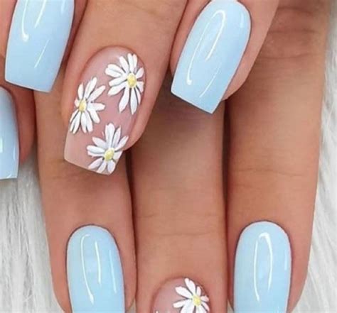 تبحثين عن صور اظافر جميلة مع أفكار رسومات أظافر فرنش وصبغ تحفة على