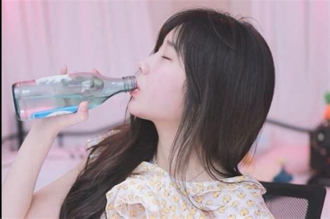 Sound트위치 정지먹어서 이적했던 갓하엘 ”우아” 제로투 촬스의 이슈와 유머