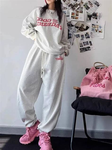 Костюм двохнитка — ціна 680 грн у каталозі Спортивні костюми Купити жіночі речі за доступною