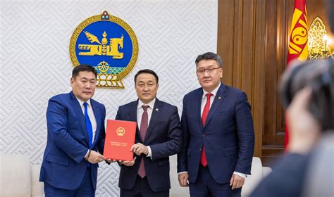 Төрийн болон орон нутгийн өмчит компанийн бүтээмж ил тод байдал засаглалыг сайжруулах тухай