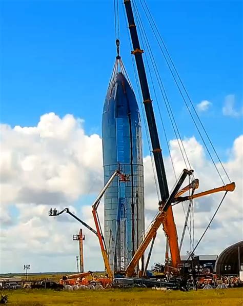 Spacex Grasshopper Crane