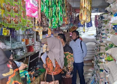 Satgas Pangan Polres Lumajang Sidak Pasar Pantau Ketersediaan Dan Harga Bahan Pokok