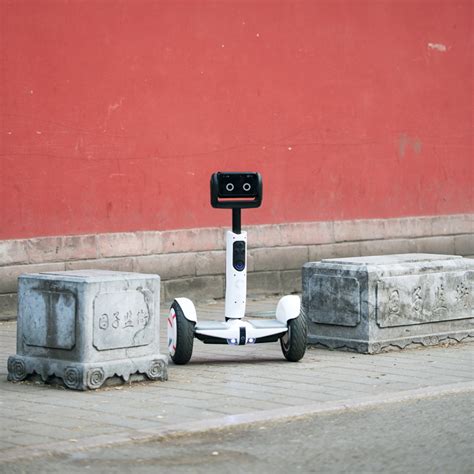 Segway Robot Is Part Hoverboard And Part Bionic Butler