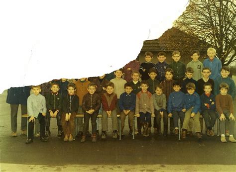 Photo De Classe Ecole Du Bourg De 1971 Du Bourg Copains Davant