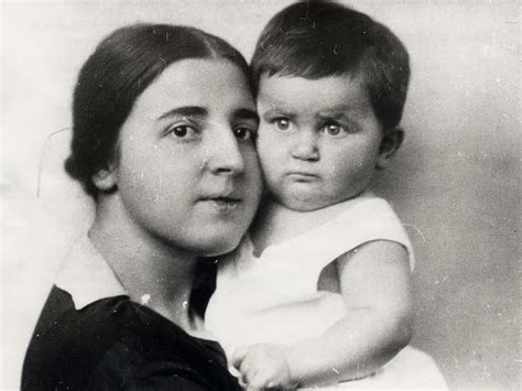 Vida Y Padecimientos De Svetlana La Hija De Stalin Y Princesa Del