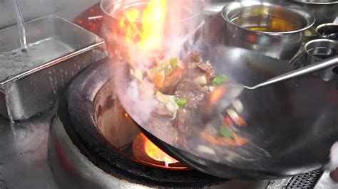 港式【鑊氣小炒】幾款色香味小菜超適合涼爽天氣 食咗全身暖曬！hong Kong Style Wok Stir Fry Are