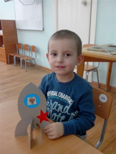 Мастер класс изготовления поделки из бумаги к 23 февраля 11 фото Воспитателям детских садов